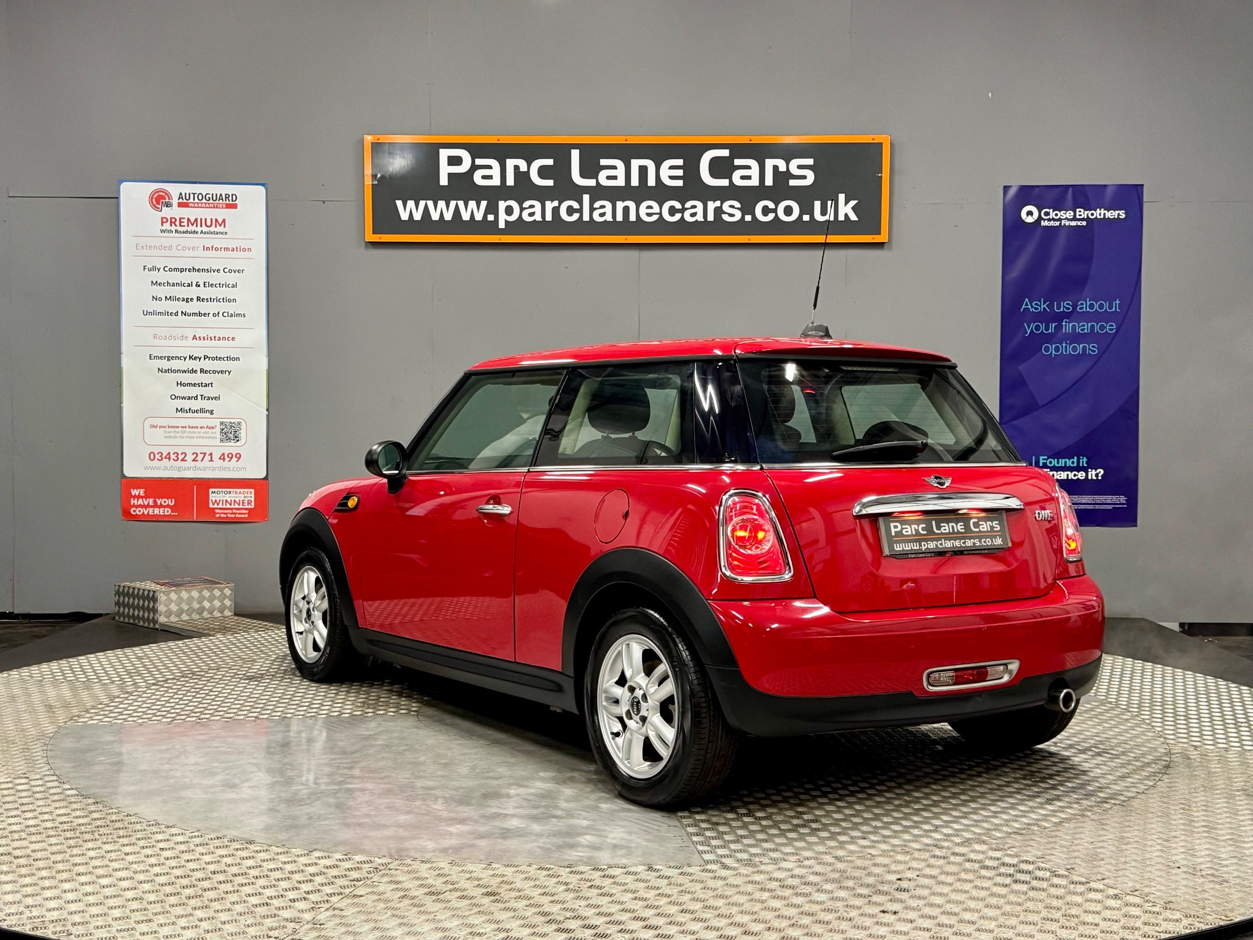 Used 2011 Mini Hatch 1.6 One Hatchback 3dr Petrol for sale in Gosforth ...